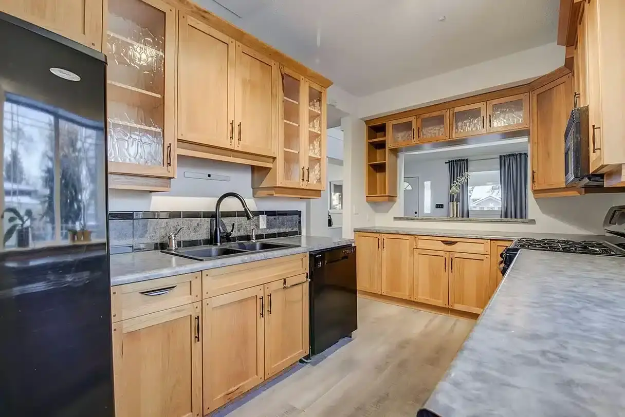Pricing Out The Cost To Paint A Home's Interior